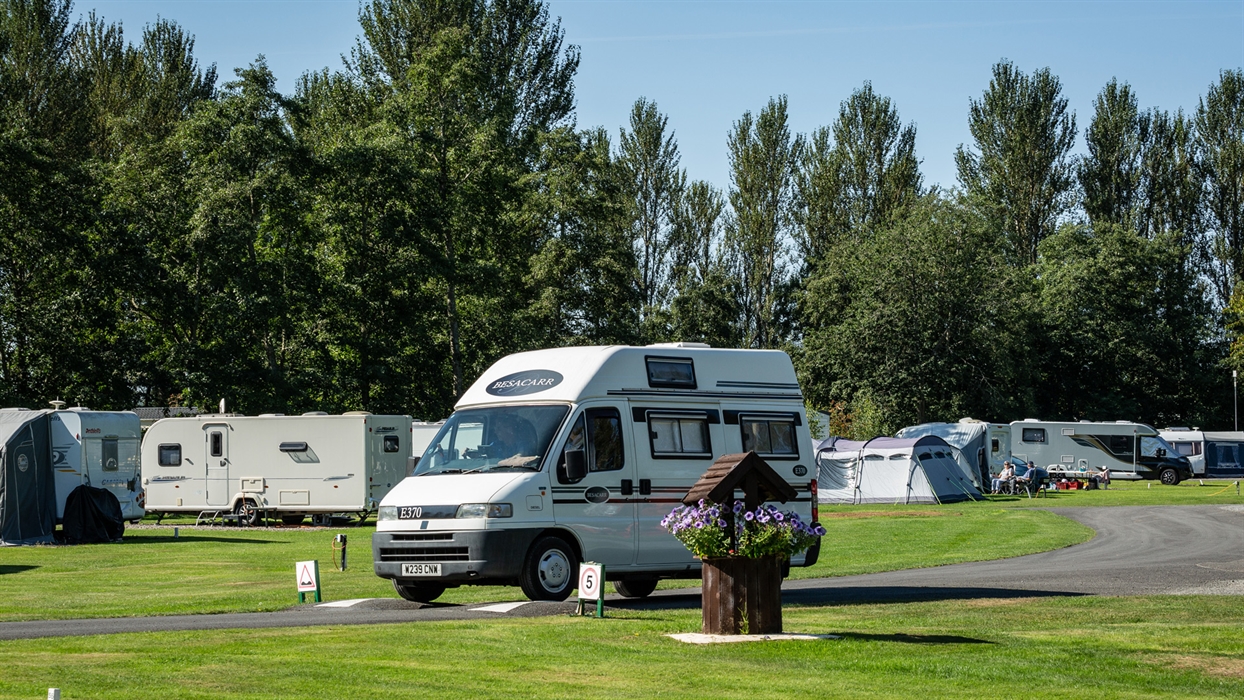 Scone Camping & Caravanning Club Site, Perth – Touring Park | VisitScotland
