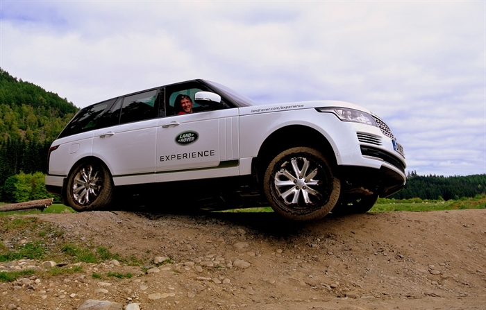 Land Rover Experience Scotland, Perth – Driving Experiences | VisitScotland