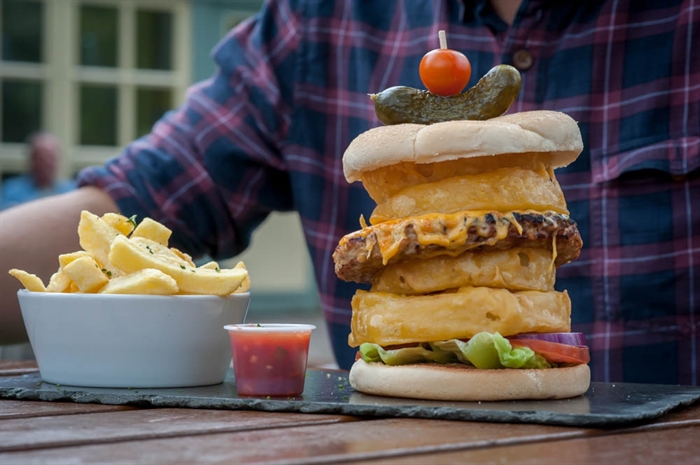 The Oak Tree Inn Bar & Restaurant, Balmaha – Restaurants | VisitScotland