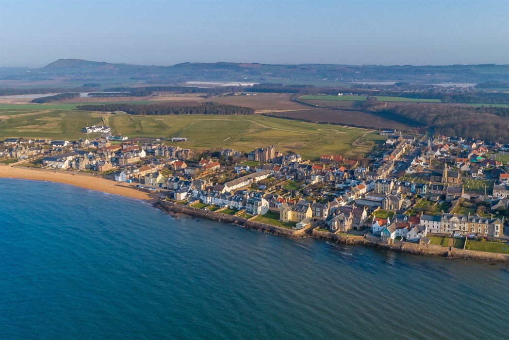 Elie Visitor Guide - Accommodation, Things To Do & More | VisitScotland